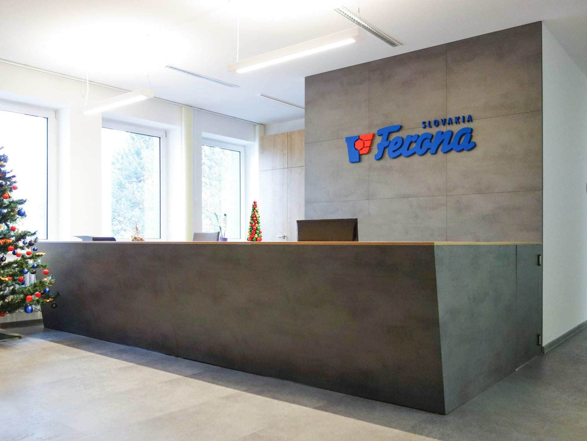 Kancelársky interiér spoločnosti FERONA a.s. — MY DVA holding a.s.
